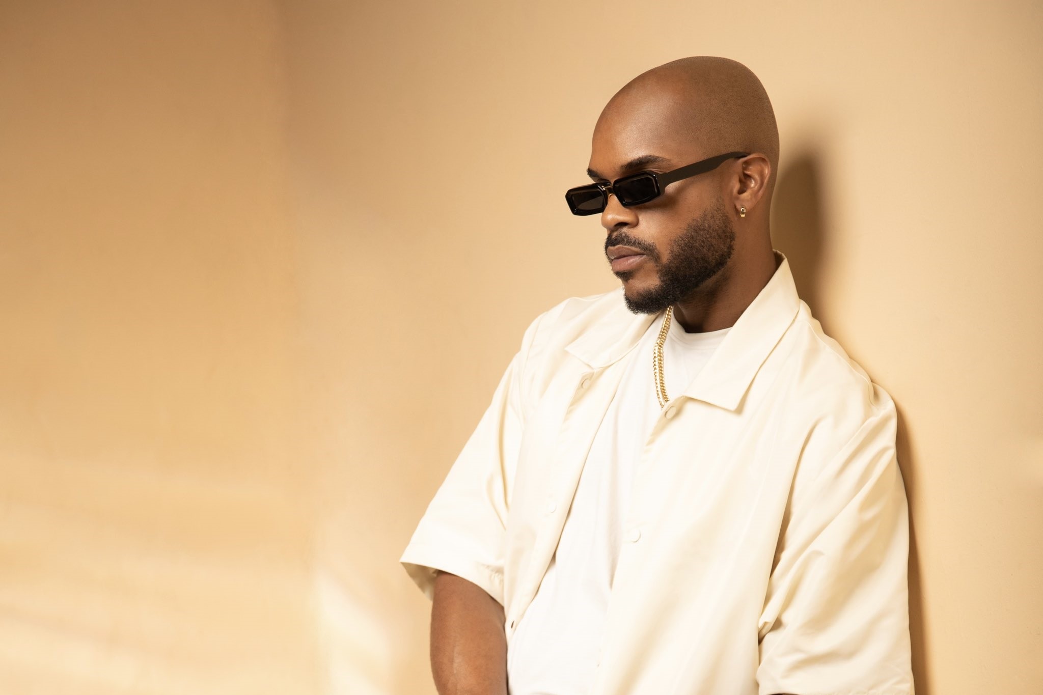 “Chòv ou a” : Medjy Toussaint relance les spéculations sur un retour ...