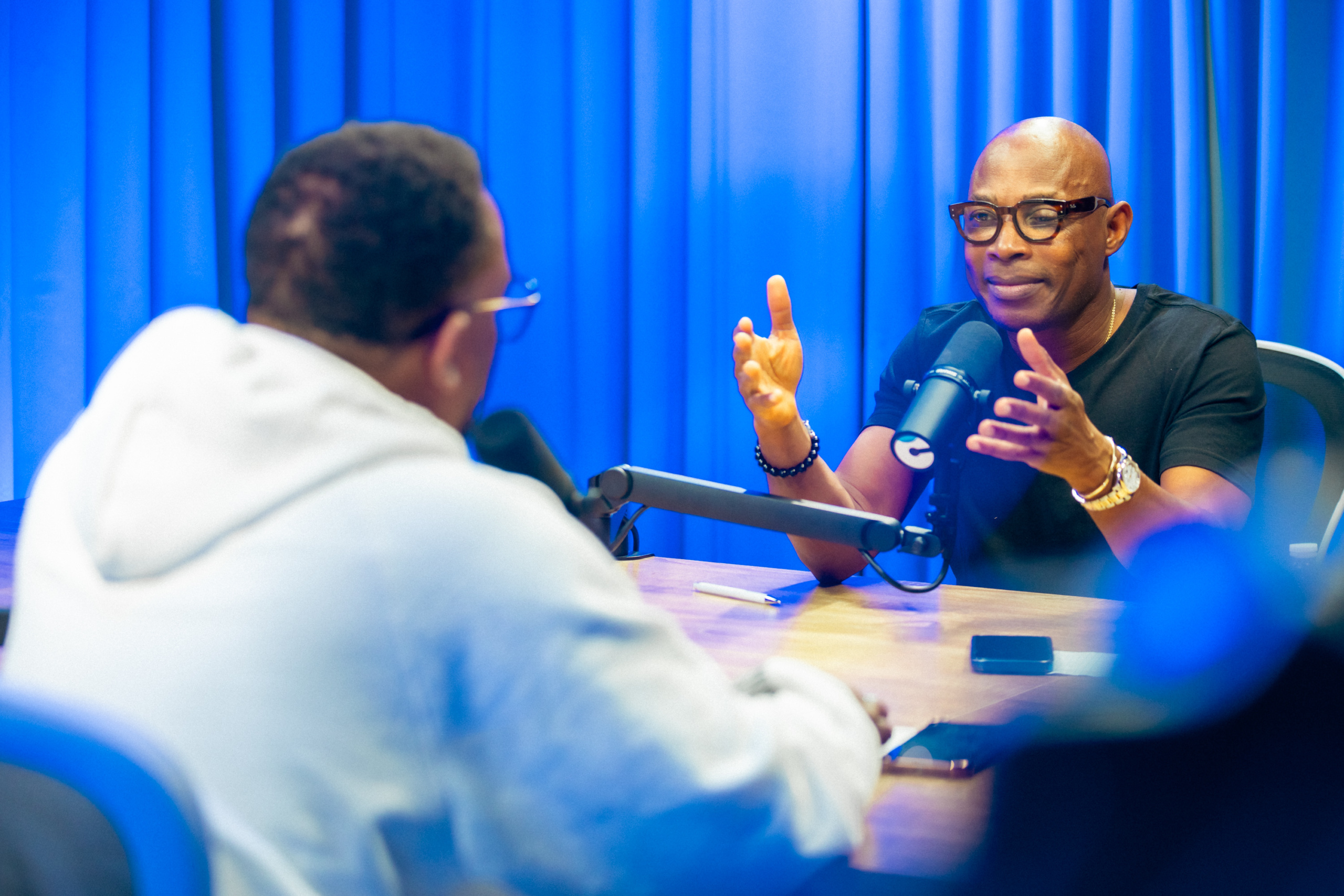 Carel In The Morning : Ralph Papillon, entre succès musical et quête ...