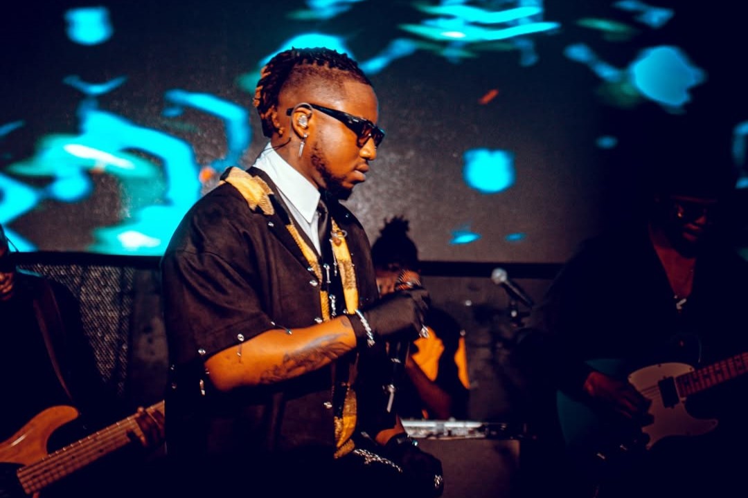 Teddy Hashtag dévoile le clip de son titre “Pilòt” - Chokarella